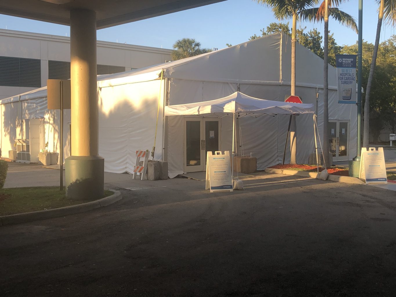 Broward hospital erects Coronavirus confinement tent · The Floridian