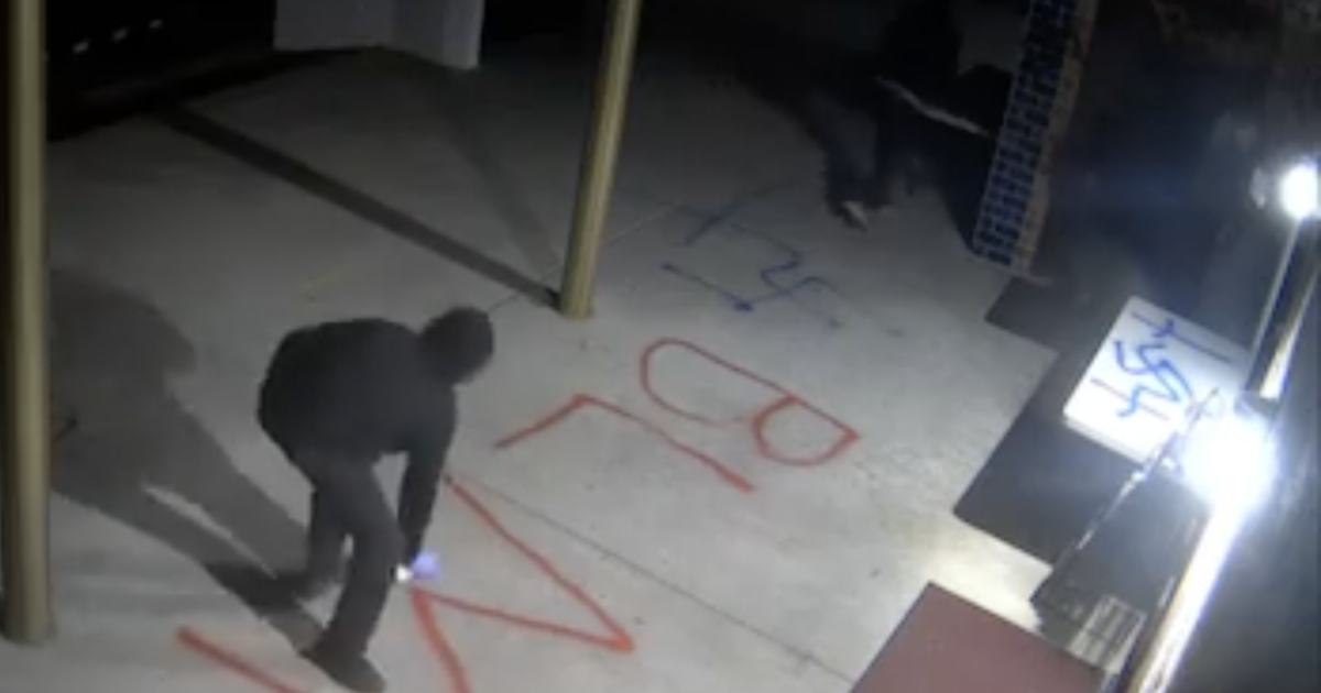 BLM thug paints swastikas at Catholic Church - The Floridian